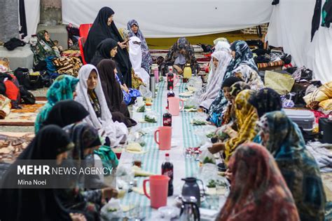 از اعتکاف مادر و کودک تا بیتوته صدها هزار نفری جوانان در اعتکاف امسال