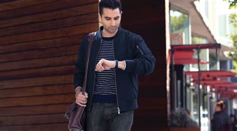 How To Set And Manage An Alarm On Any Fitbit Device