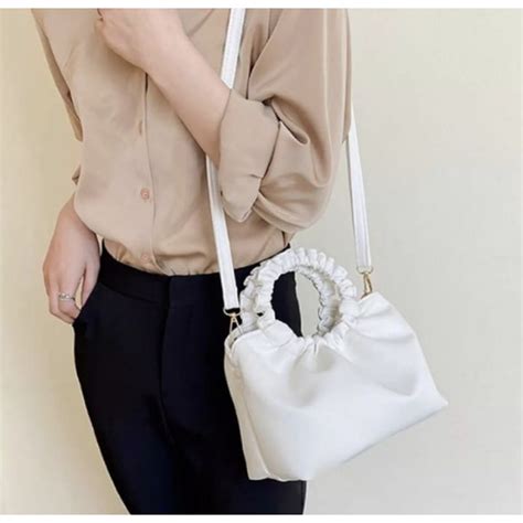Jual Tas Selempang Wanita Heiby Bag White Beauty Gum Sling Bag White Beauty Gum Sling Bag Putih