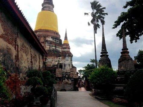 วัดใหญ่ชัยมงคล รวมภาพศาสนสถานที่ทรงคุณค่าและงดงาม