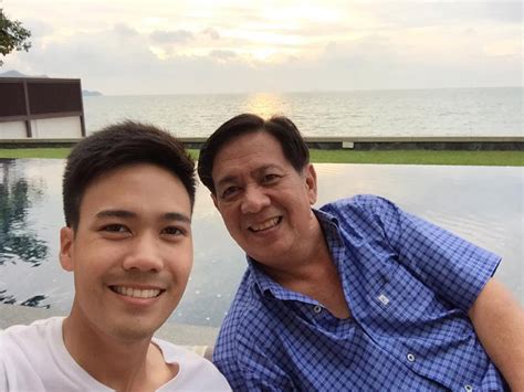 เปิดประวัติ ต้นเรือพลับ เรือหลวงสุโขทัย ลูกชายอดีตบิ๊ก ทร หลังสูญหายเหตุเรืออับปาง