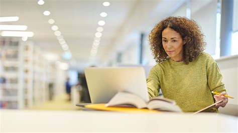 Helping Adult Learners Re Enroll Community College Daily