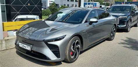 Где в России продается больше всего новых электромобилей и гибридов Рейтинг регионов РФ в 2025 году