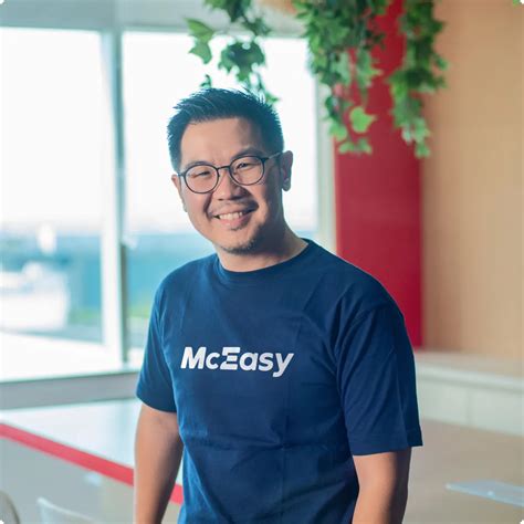 Tentang McEasy McEasy