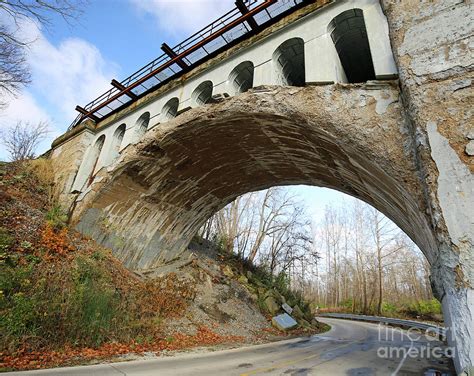 Avon Indiana Haunted Bridge Ten Most Haunted Places Throughout The