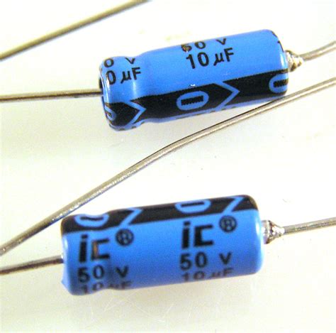 Cde Aluminium Electrolytic Capacitor Axial 10uf 50v 106tta050m 5 Pieces