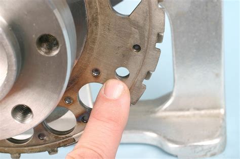 installation and removal tips for ls engine 24x or 58x reluctor wheels