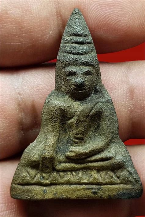 เหรียญหล่อหลวงพ่อโต วัดบางพลีใหญ่ สมุทรปราการ รุ่น3 ปี2527 เนื้อทองผสม Rian Sculpture Of Lp Toh