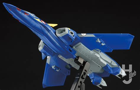 発売直前 マクロスプラス主役機の一体YF 21HGをネーマーシールを貼った状態でお届け Hobby JAPAN Web