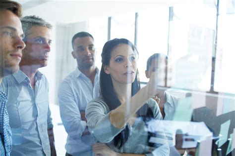 Management Strategies To Optimize Team Dynamics Rallybright