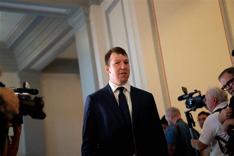 Jack Clark Anthropic Cofounder Reporter To Ai Billionaire