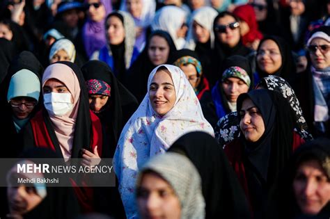 اردوی آموزشی زیارتی دانشجویان دختر دانشکده های علوم پزشکی در مشهد