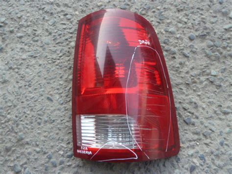 foco dodge ram trasero chofer original daños REPUESTOS GAVAL