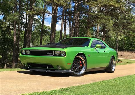 Dodge Challenger Green Forgeline Ga3