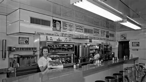7 Fast Food Chains That No One Remembers Anymore