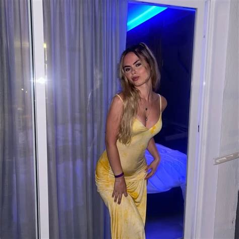 𝘼𝙙𝙚𝙡𝙖𝙞𝙙𝙚 ads jb on Threads