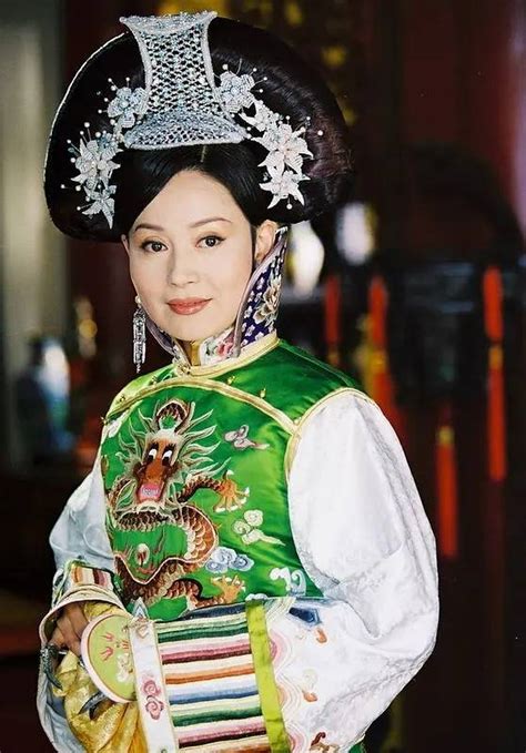 女演员邬倩倩发布最新照片，虽已66岁，但依然温婉贤淑，秀外慧中 尤小刚