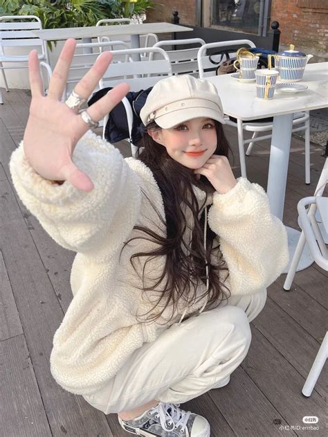 Pin By Reikin On Aesthetic Korean Outfits Style Korea Cute Fashion