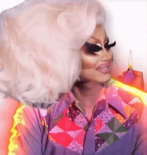 Trixie Mattel Gif Trixie Mattel Okay Discover Share Gifs