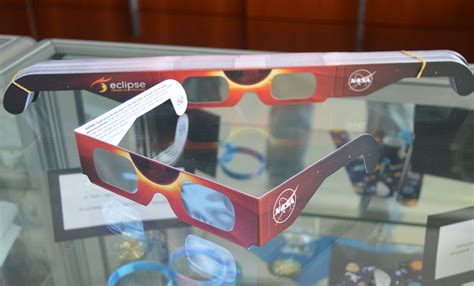 Nasa Grant To Provide Free Eclipse Safe Glasses For Planetarium Field Trips College Of Science