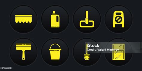 창문용 고무 클리너 젖은 바닥 및 청소 진행 양동이 변기 브러시 걸레 섬유 유연제 청소 서비스 및 거품 아이콘이 있는 스폰지를 설정합니다 벡터 가사 집안일에 대한 스톡 벡터