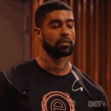 Nodding  Guy
