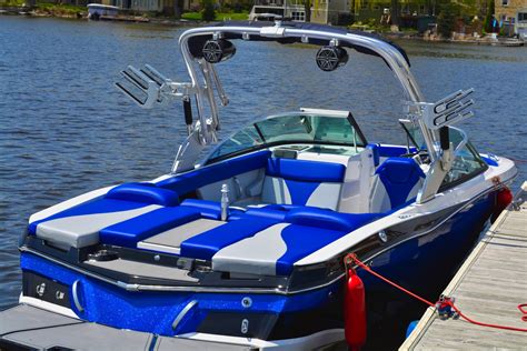 Types Of Boat Engines Knowing The Difference Ilearntoboat