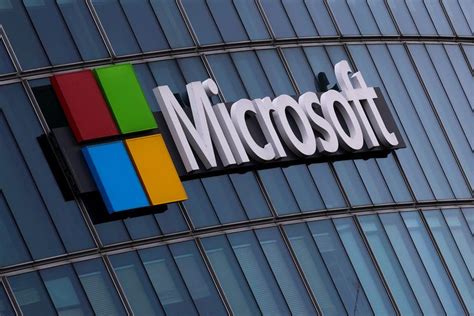 Microsoft Near 52 Week Low In Strong Downtrend Hourly Levels By