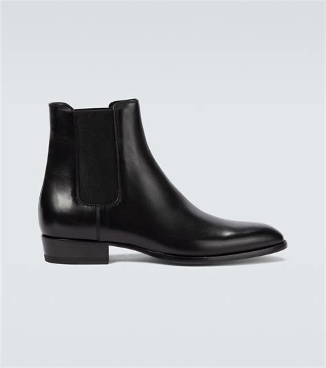 Saint Laurent Wyatt Leather Chelsea Boots In Black Endource