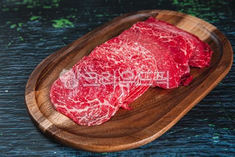 소고기 Beef 스테이크 Steak Food 사진이미지일러스트캘리그라피 Nshowkyoung작가