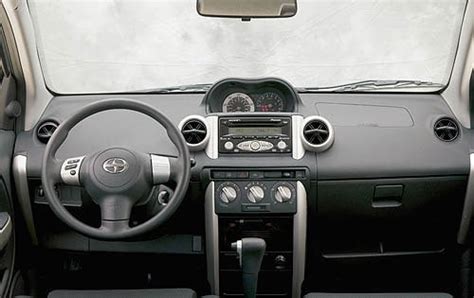 2006 Scion Xa Pictures 43 Photos Edmunds