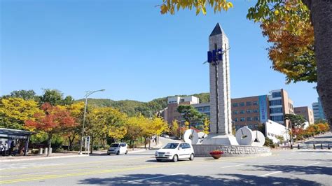 사이버 보안은 It 아웃소싱에서 가장 중요한 요소 중 하나입니다 🔐 제로 트러스트 보안 경계 기반 보안이 아닌 지속적인 인증 방식 🔐 Ai 기반 위협 탐지 실시간