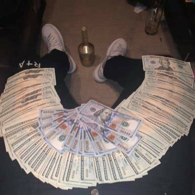 Mizz Kitt Katt On Twitter Who Balls Can I Step On Https T Co