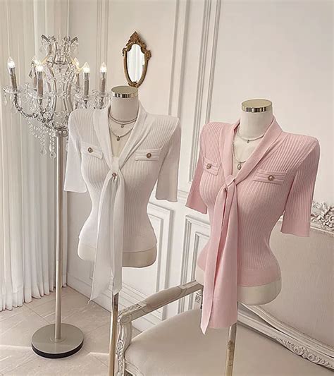 로맨틱~핏예쁨 블랑세 스카프 반팔니트 결혼식 하객룩 파티룩 브라이덜샤워 오피스룩 여행룩 여름티 오프숄더티 여름니트 크롭니트 골지니트 스카프티 스카프블라우스