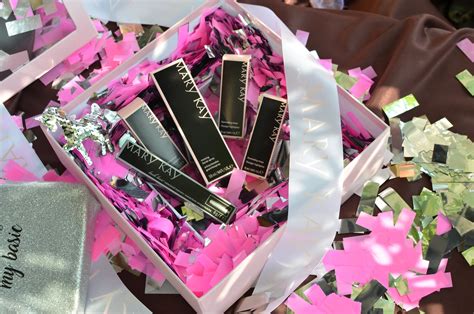 MARY KAY Illuminating drops: Golden Horizon, Silver Sands, Bronze light ...