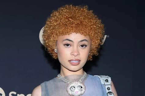 Ice Spice Throwback Photo Thread Pops Up Online