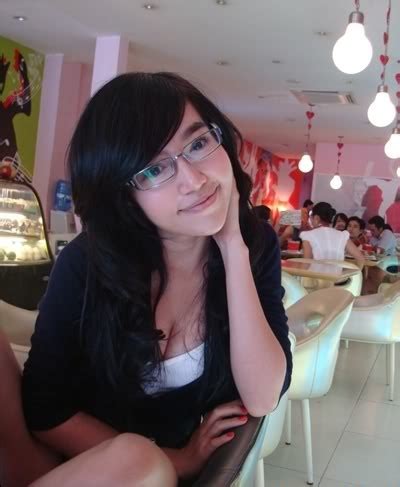 Good Models Elly Tran Ha Sexy In Black