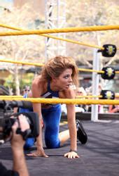 Maria Menounos Booty In Tights And Cleavy At WWE SummerSlam In Los Angeles MQ HQ