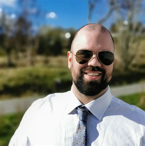 leknes lofoten elektro stian pedersen 30 vil framsnakke en som