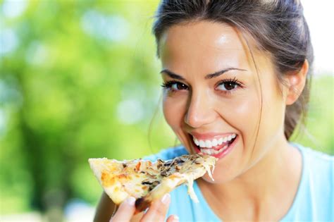 Eating How To Shift From Emotional Eater To Empowered Eatermom It Forward