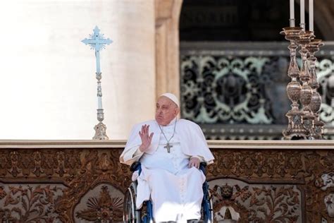 Какви неверни твърдения се разпространяваха за папа Франциск