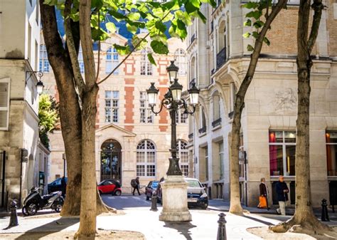 생제르맹 데프레 파리 지성과 문화의 거리 오봉파리 Easy To Be Parisian