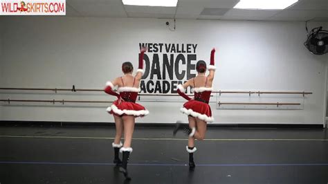 Merrell Twins Nude Leaked Photos And Videos WildSkirts