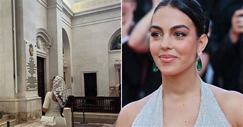 Cristiano Ronaldos Girlfriend Georgina Rodriguez Visits Holy Site Of Fatima Six Months After
