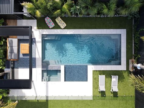 Compass Pools G Force Contracting