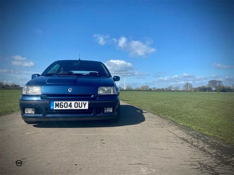 Lot 380 1995 Renault Clio Williams 2