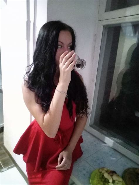 Sweet Girl Live Cams Skype Teams Discord Telegram