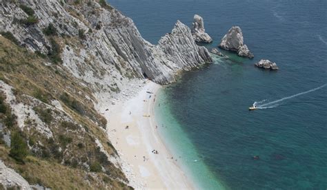 The Best Beaches In Le Marche Italy The Italian On Tour Small