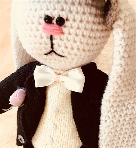 Зайка в стиле тильда в образе жениха🐰🙎🏼‍♂️👌🏻😁#амигуруми # ...