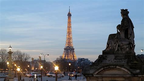 Ейфелева вежа вночі Париж Франція Pikist